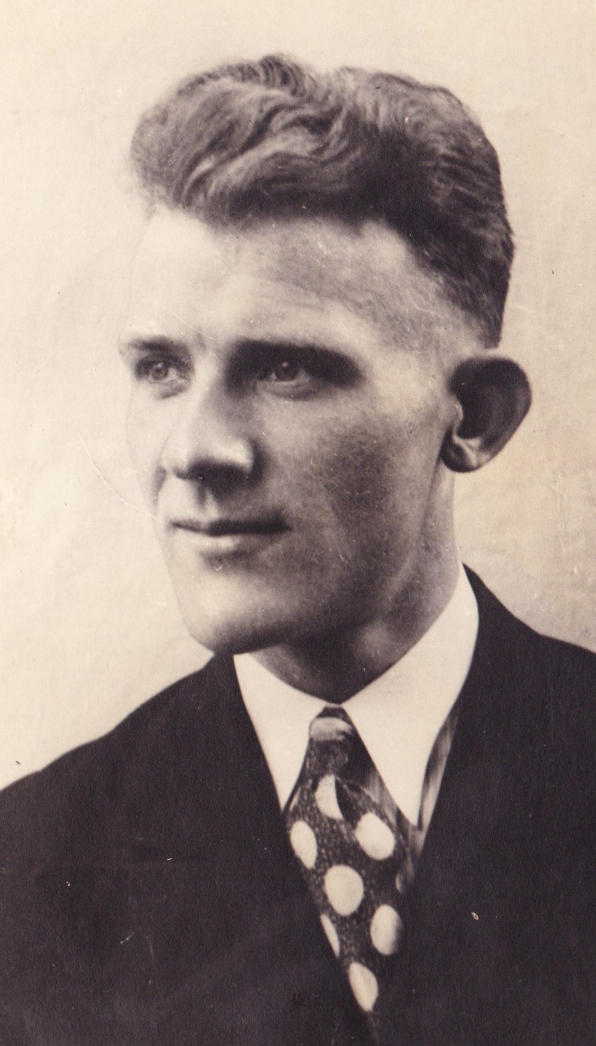 Tegel 11 - korte versie - benedenleeuwenherdenkt.nl